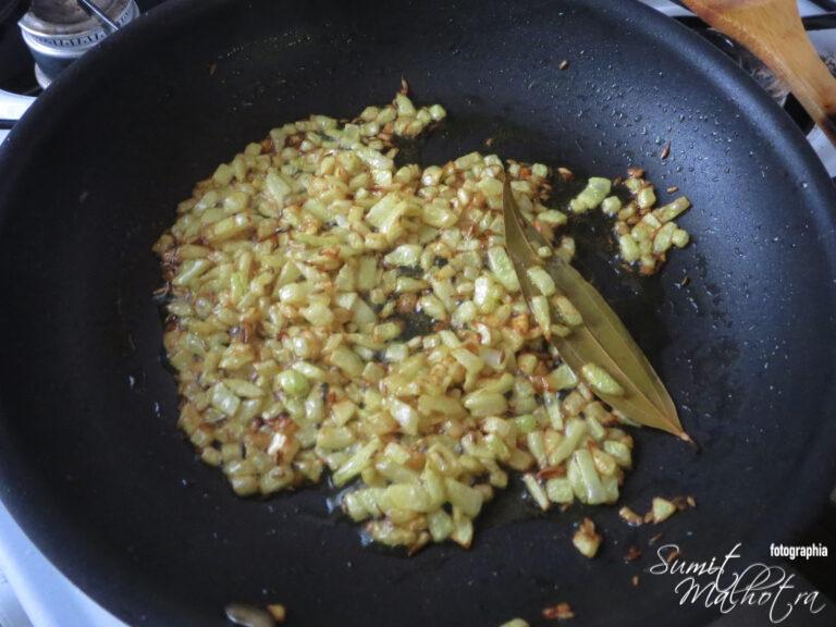 Matar Ka Nimona Recipe, Nimona or An Easy Green Peas Curry